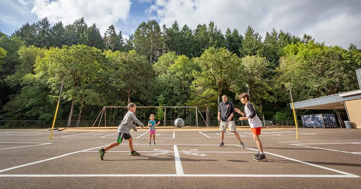 Recess quality influences student behavior, social-emotional ...